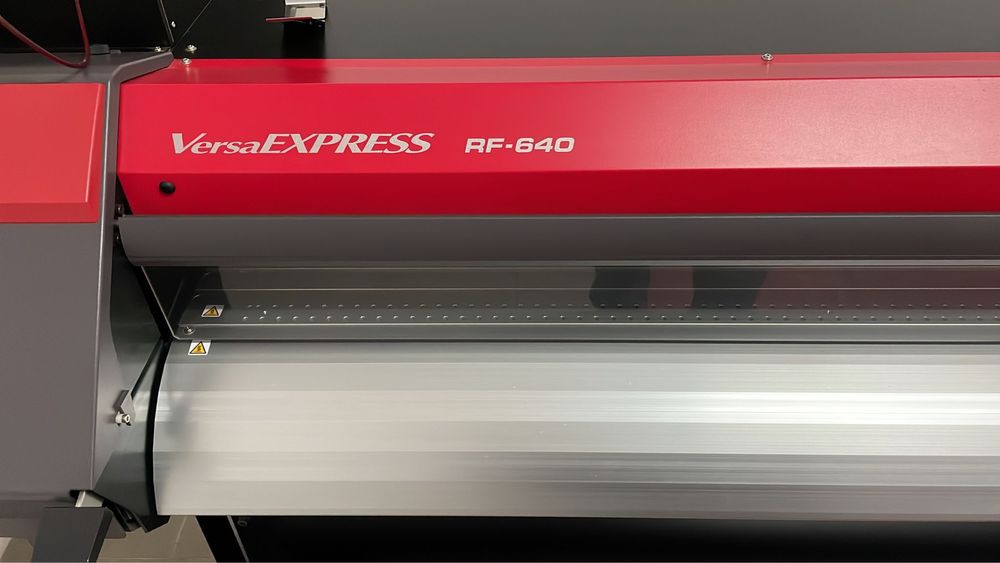 Plotter Roland VersaEXPRESS RF 640 como Nova! Paredes • OLX.pt