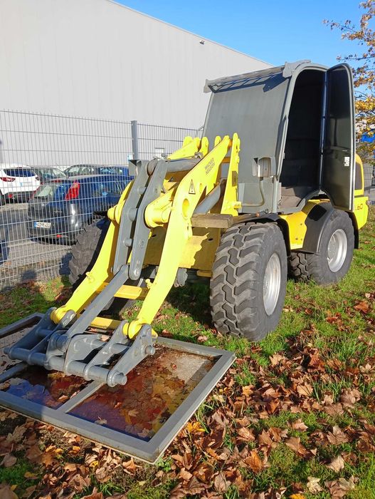 Ladowarka Wacker WL 60 Woźniki • OLX.pl
