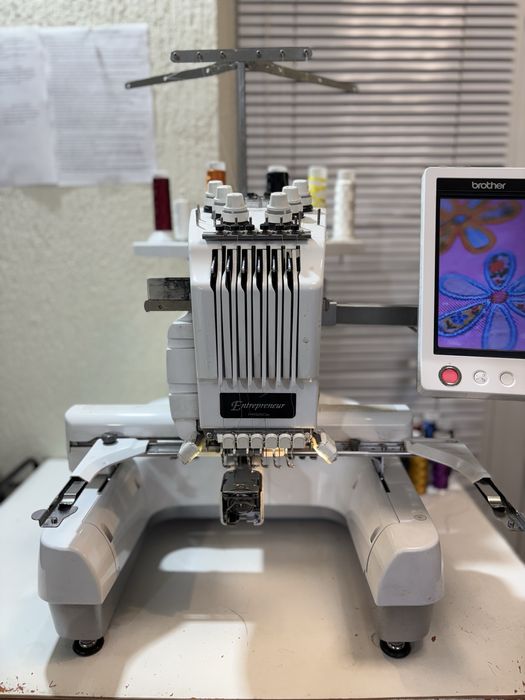 Вишивальна машина brother pr 650: 150 000 грн. - Швейні машини та ...