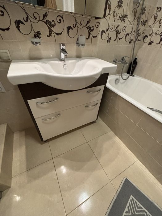 Тумба для ванноі кімнати 4 950 грн Меблі для ванної кімнати Київ на Olx