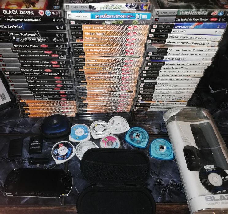 MEGA ZESTAW Konsola PSP +kamera + kable + gry Dopiewo • OLX.pl