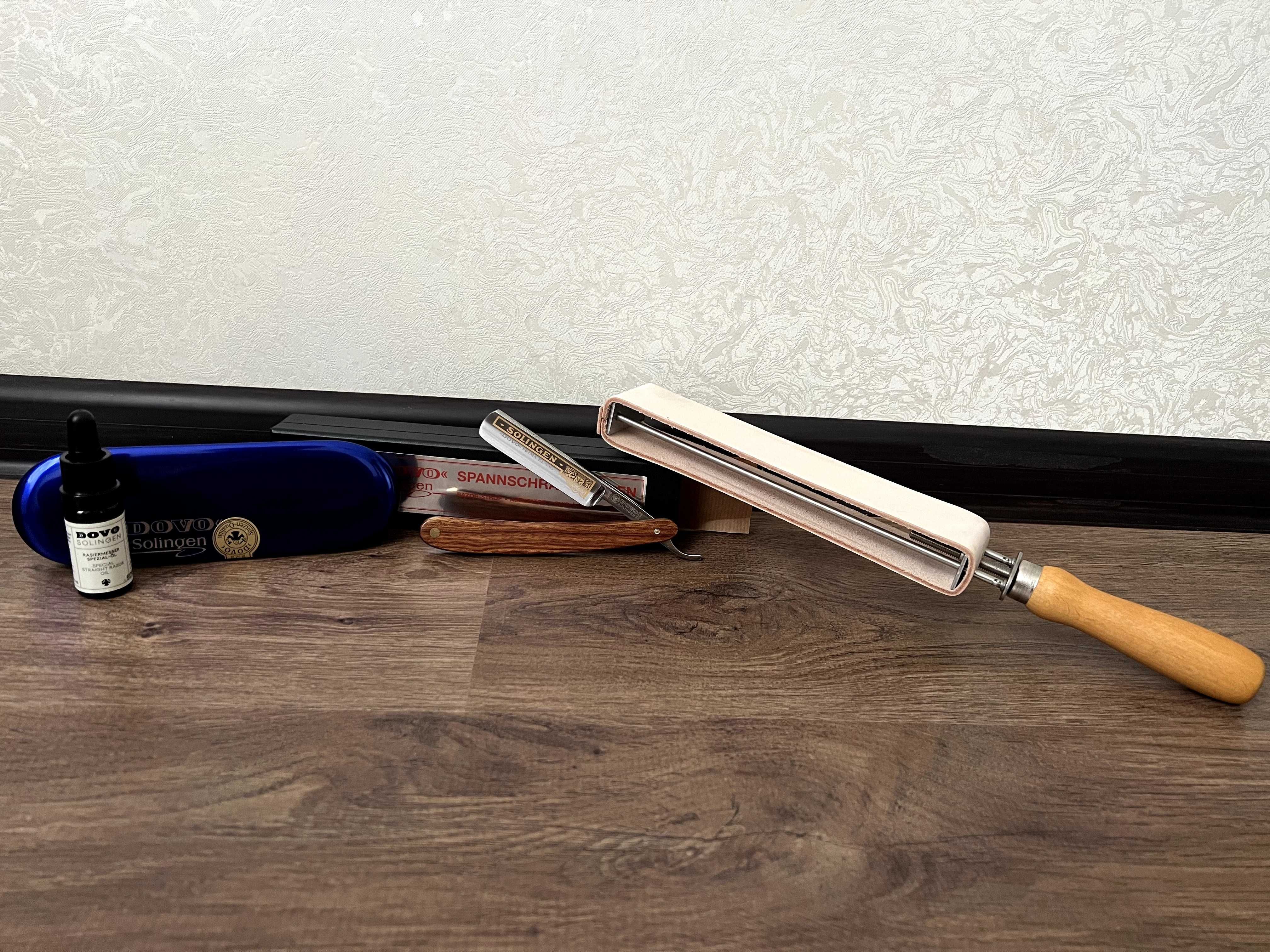 Небезпечна бритва Dovo Prima Klang Rotholz 5/8: 5 000 грн ...