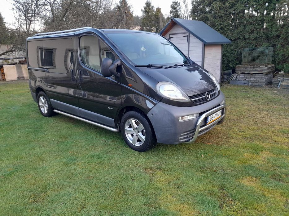 Opel Vivaro 1.9DTI sprowadzony, jak multivan, westfalia Zelów • OLX.pl