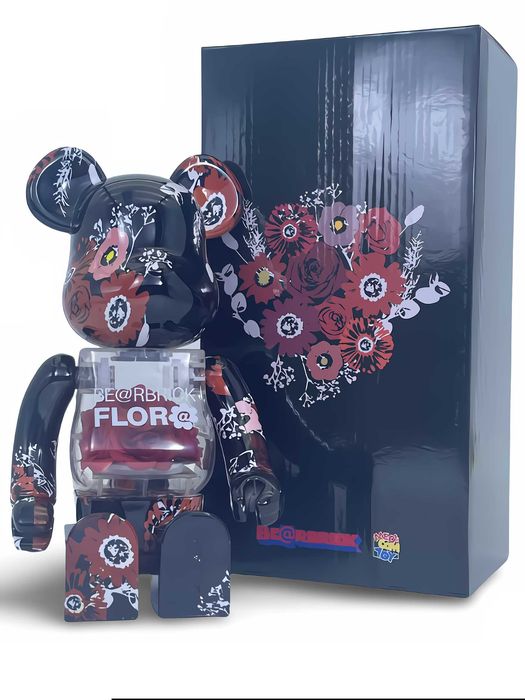 Статуетка Bearbrick x Flora Flower Red 400% 28 см Квітковий сад: 4 200 ...