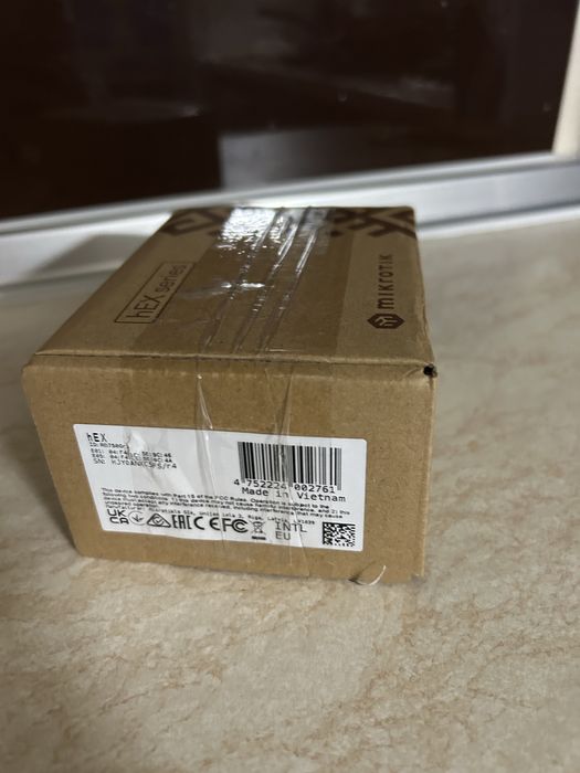 Mikrotik RB750 Gr3: 1 550 грн. - Роутери (маршрутизатори) Дніпро на Olx