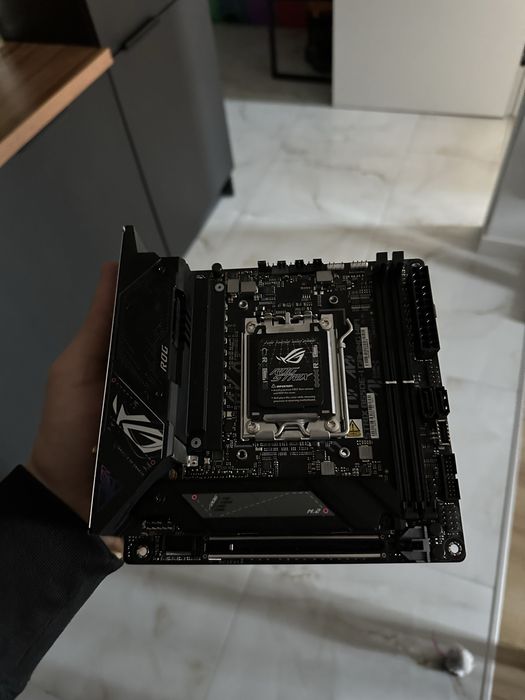 Plyta glowna Asus rog strix b650e-i gaming Kraków Łagiewniki-Borek ...