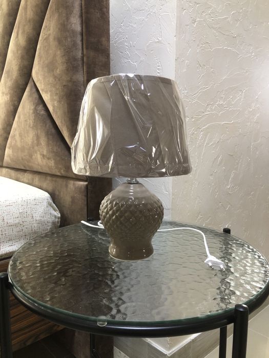 Настільна лампа з абажуром 335 грн Освітлення Тернопіль на Olx