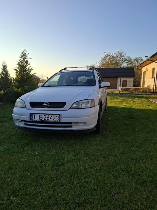 Opel Astra 2 kombi Cierno Żabieniec • OLX.pl
