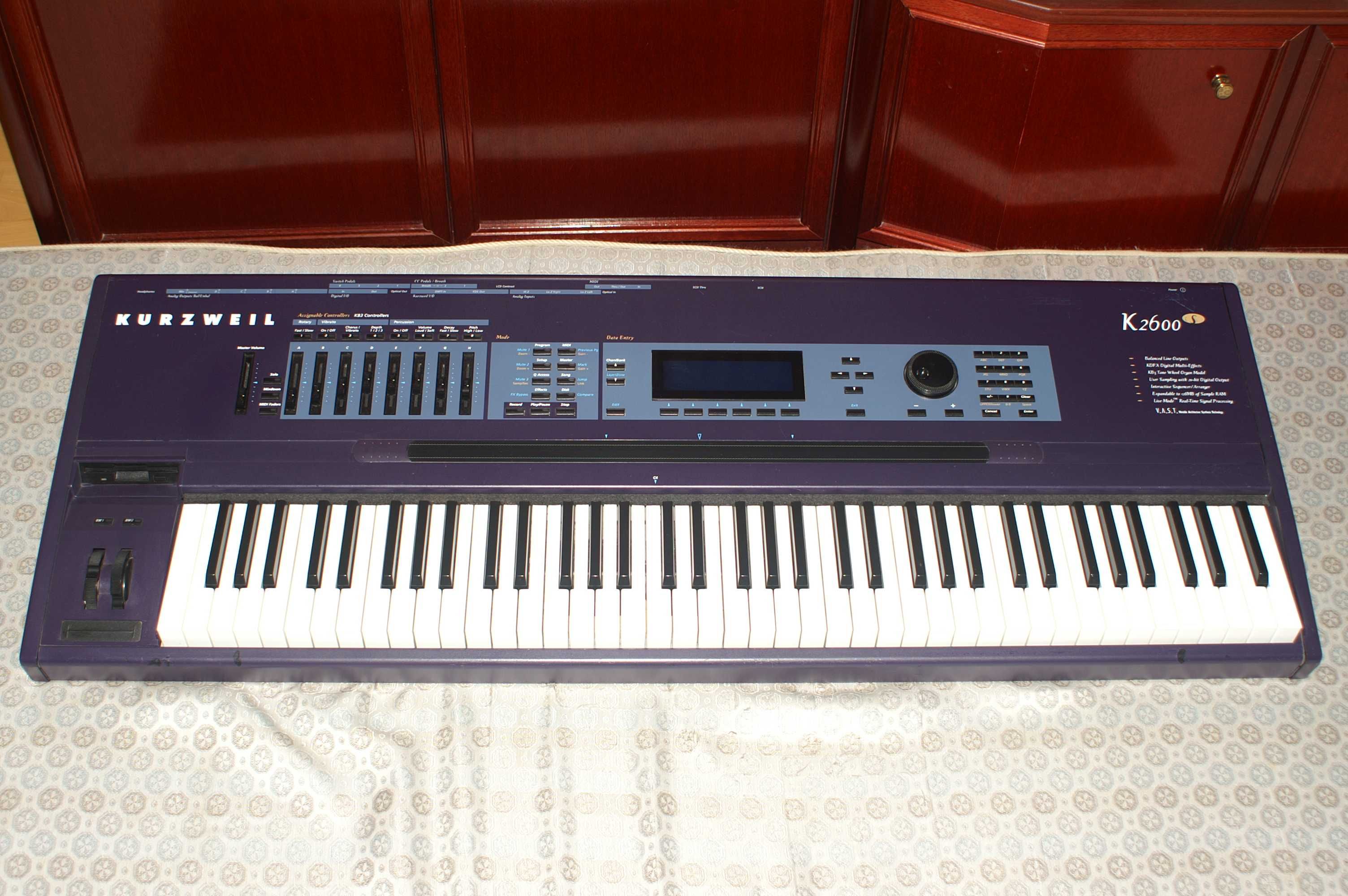 Kurzweil K-2600S kompletny, max rozszerzeń również KDFX Konin • OLX.pl Kurzweil K-2600S kompletny, max rozszerzeń również KDFX Konin • OLX.pl