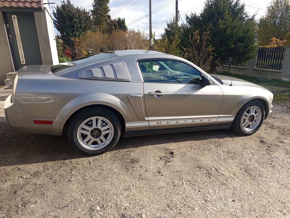 Sprzedam Ford Mustang Mk5 2008 r Skrzyszów • OLX.pl