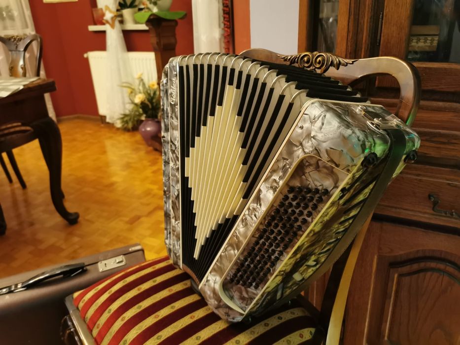 Akordeon Weltmeister Goldea 80 basów 3-chórowy z futerałem Miękinia ...