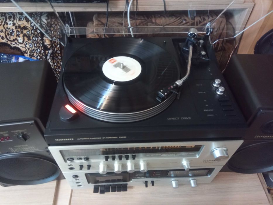 Telefunken TR300 & TC400 & TS950 & TLX1: 26 000 грн. - Музичні центри ...