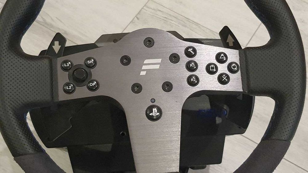 Fanatec CSL Elite руль не Thrustmaster T300 T500 не Logitech G27 G29 ...