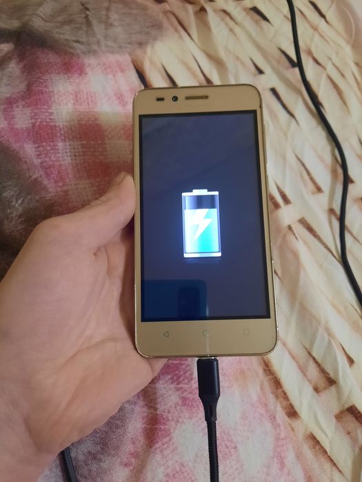 Смартфон Huawei на запчасти,под ремонт: 115 грн. - Смартфони / мобільні ...