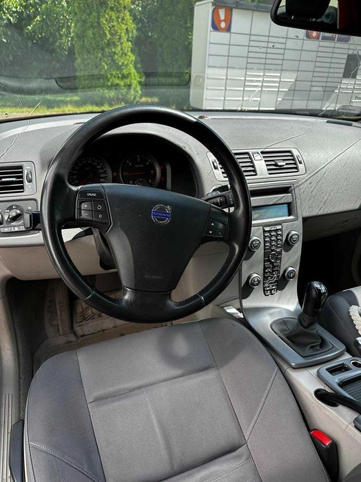 VOLVO V50 2008r. 2.0D Pyrzyce • OLX.pl