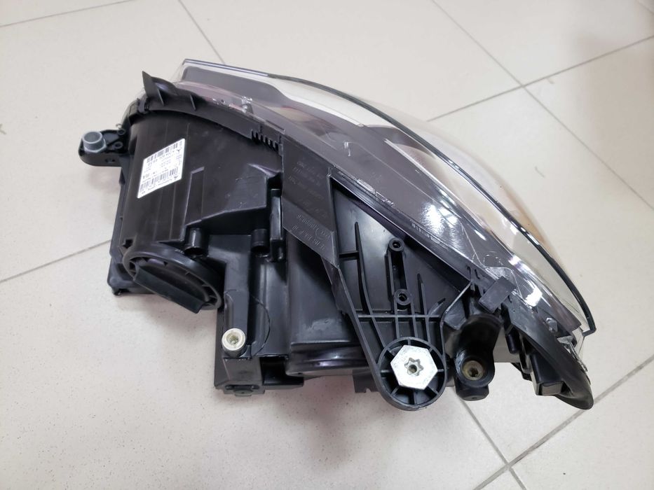 Фары xenon адаптив на mercedes w204 LCI Оригинал: 1 199 $ - Передние ...