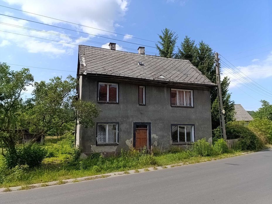 Dom do remontu. Zbylutów • OLX.pl