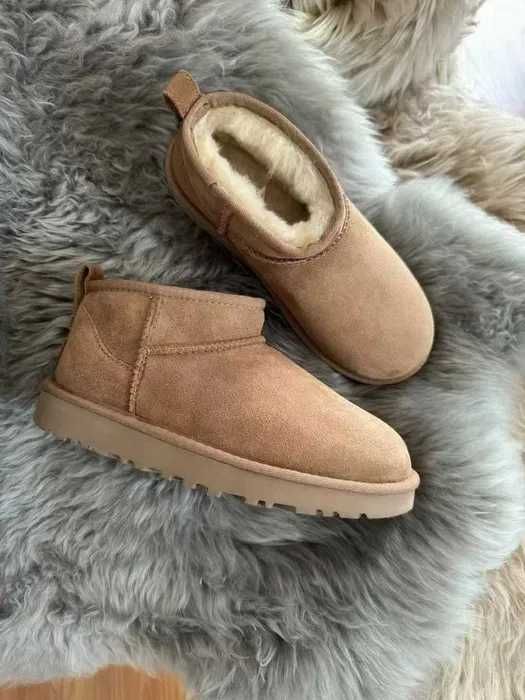 Nowe UGG MINI buty śniegowe 38 Krosno • OLX.pl