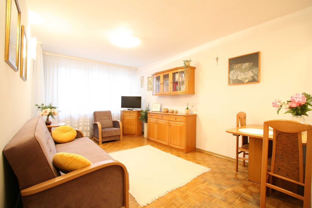 Dwupokojowe mieszkanie na Czerniakowskiej (Mokotów) - na wynajem Warszawa Mokotów • OLX.pl