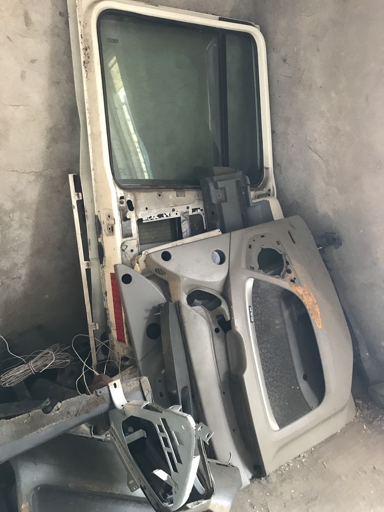 Даф 105 розборка кабіни: 1 000 $ - Інші кузовні запчастини Розношенське ...