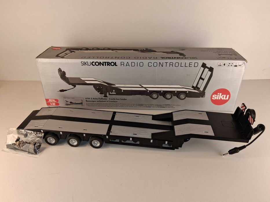 B076 Naczepa 1:32 SIKU Control Radio RC 3-Osiowa Niska Platforma ...