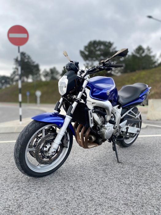 Yamaha FZ 6 N ano 2004 Corroios • OLX.pt