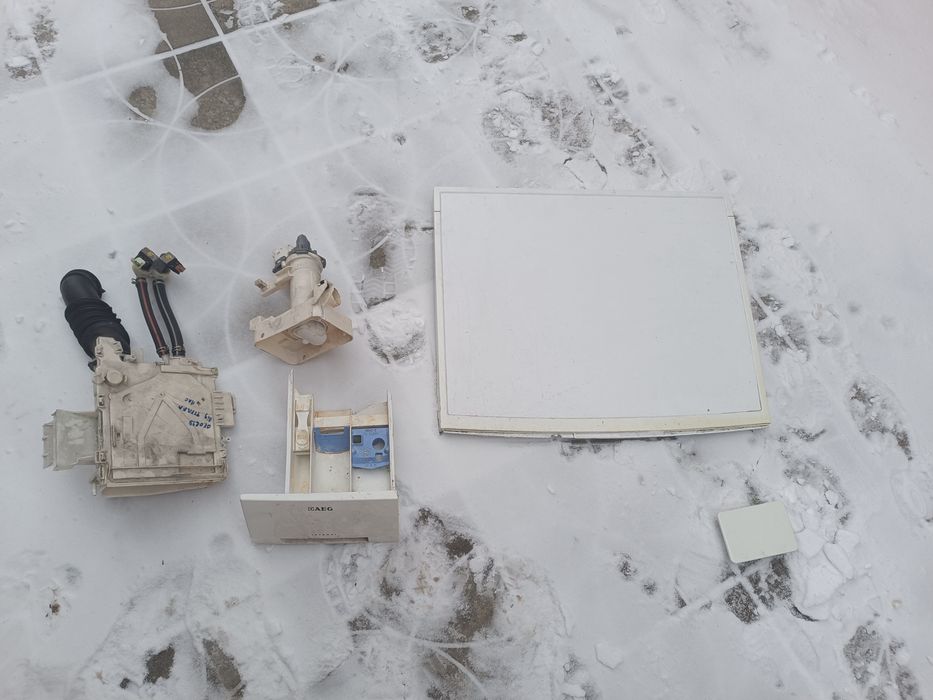 AEG lavamat запчастини до пралки: 300 грн. - Стиральные машины Сумы на Olx