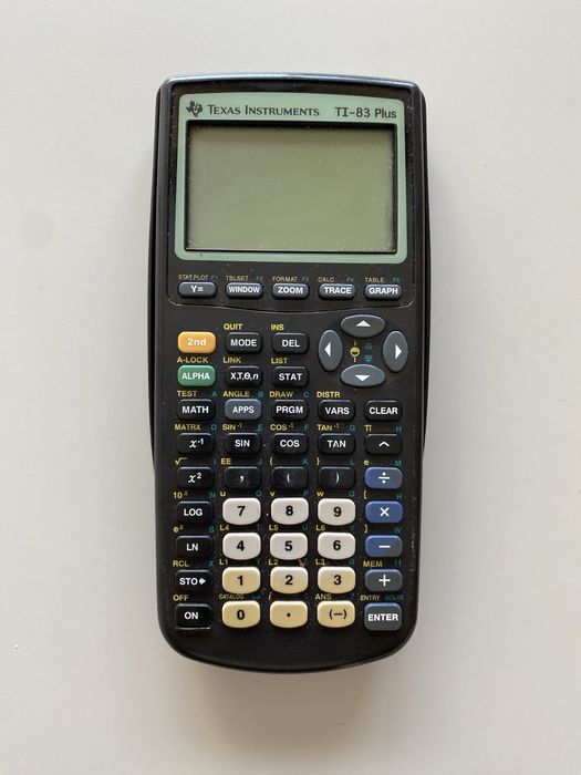 Calculadora Texas Instruments TI-83 Plus Glória E Vera Cruz • OLX Portugal