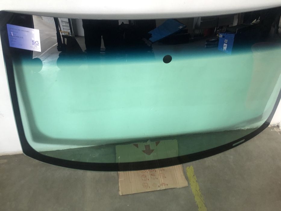 Лобовое стекло Ауди 80/90/100/200/A4/А6 В3/В4/B5/C3/C4/C5 Оригинал.: 1 ...