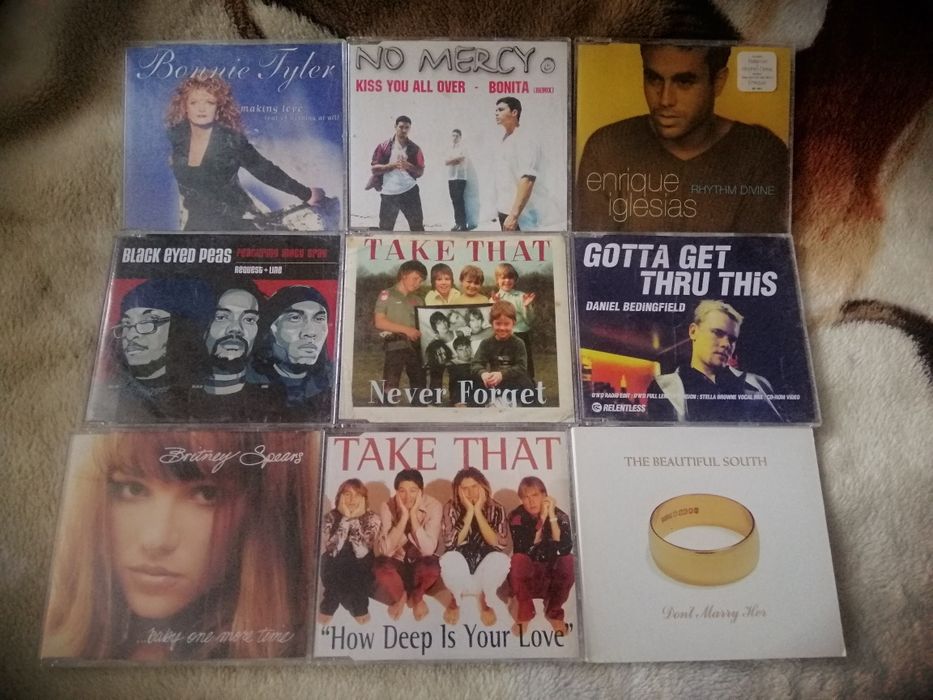 Синглы по 50 грн: 50 грн. - CD / DVD / Платівки Кам'янське на Olx