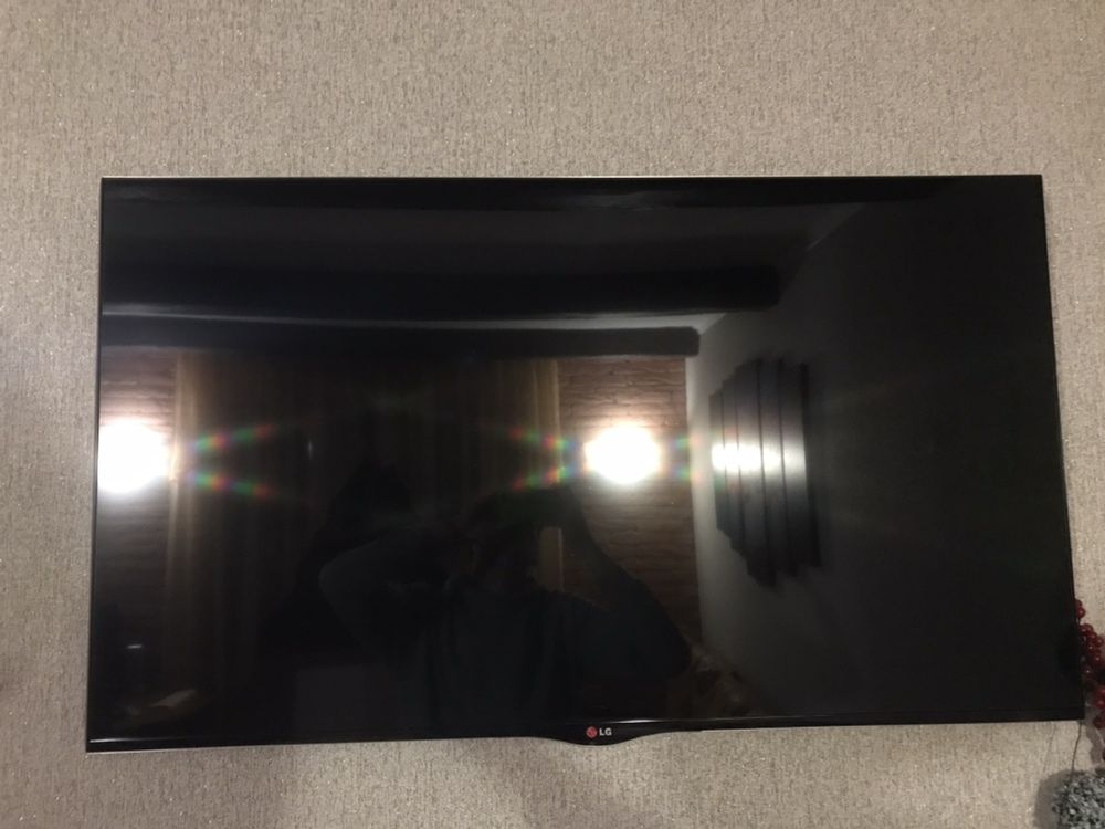Продам телевизор LG 3D 47 дюймов: 3 000 грн. - Телевізори Лютіж на Olx