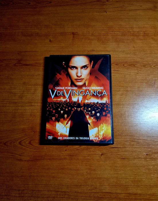 V de VINGANÇA (Natalie Portman/Hugo Weaving) dos criadores de MATRIX ...