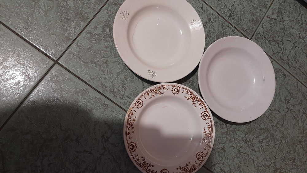 Тарелки советские разные б у Салатница стеклянная Сахарница новая 7 грн Посуд кухонне