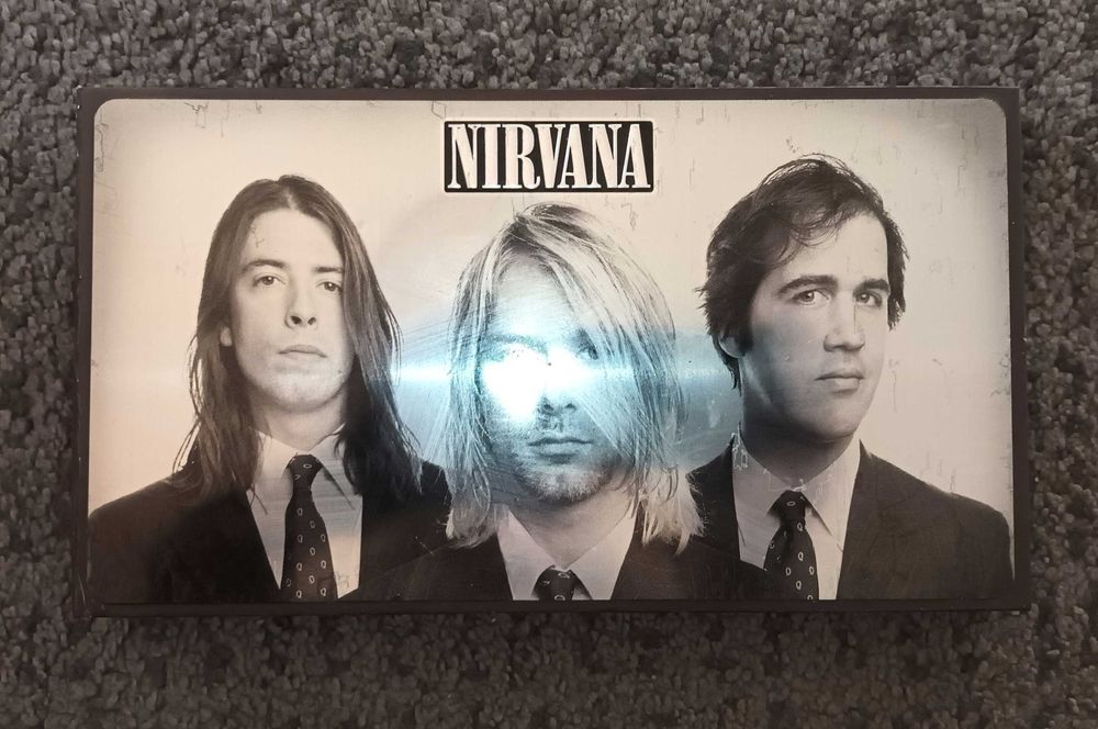 Nirvana Album "With the Lights Out" Rio de Mouro • OLX Portugal