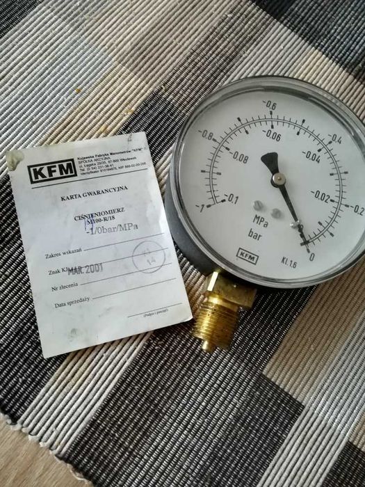 Manometr/Ciśnieniomierz Kujawskiej Fabryki Manometrów " KFM " Legnica ...