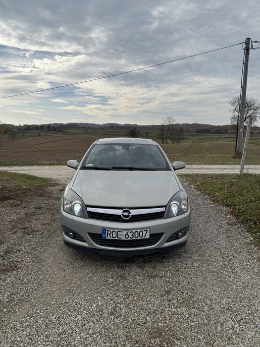 Open Astra GTC 1.9 CDTI Sport Strzegocice • OLX.pl