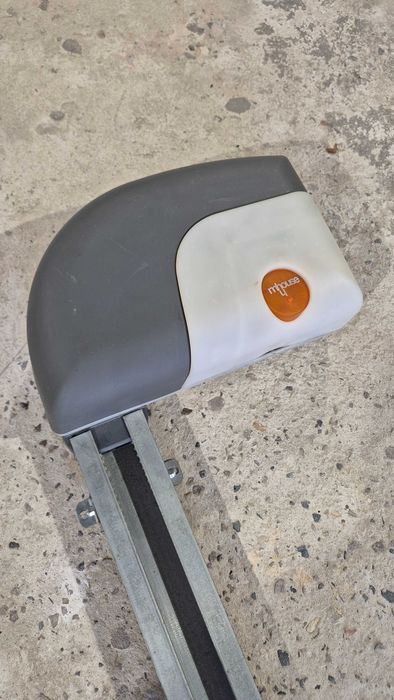 Napęd do bramy garażowej Mhouse/Nice z modułem uniwersalnym Racławice • OLX.pl