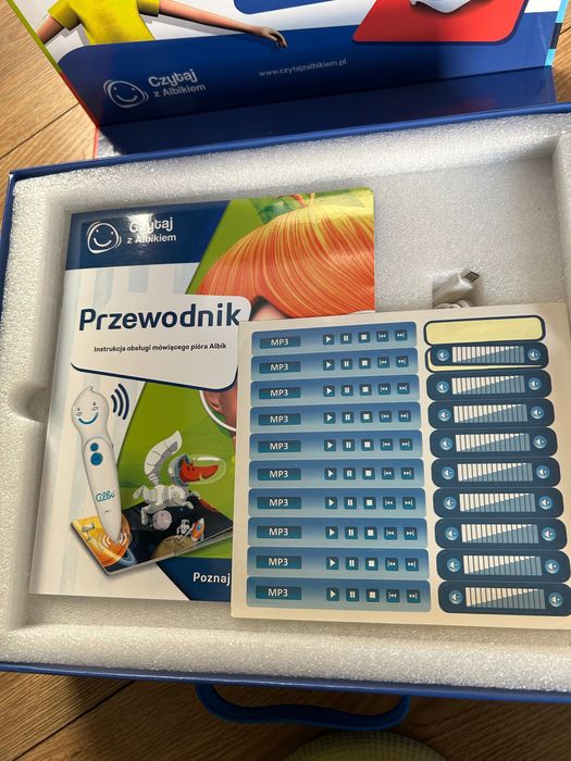 Rezerwacja Albik Wesoła nauka pióro + miarka + atlas świata SUPER STAN ...