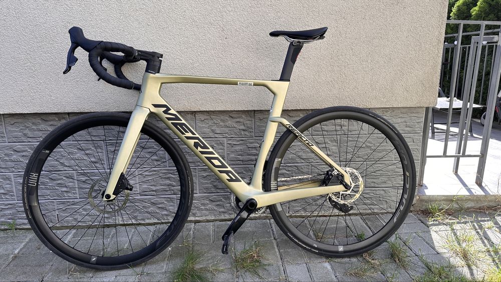 Merida reacto RIVAL-EDITION 2022 M: 2 500 $ - Велосипеди Львів на Olx