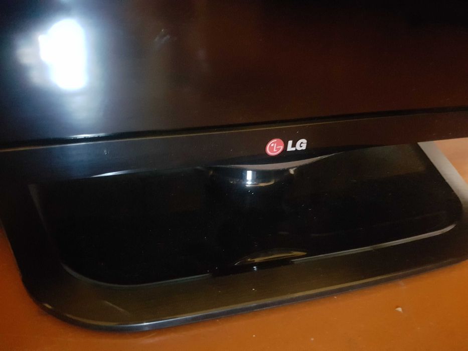 LG 32LB5 100гц: 2 150 грн. - Телевізори Дніпро на Olx