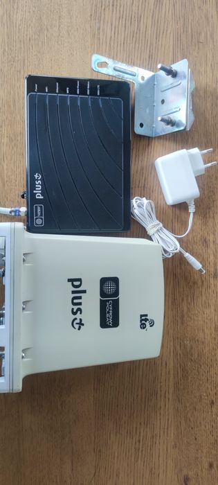 Router IDU-200 + Modem LTE ODU-200 Targowo • OLX.pl