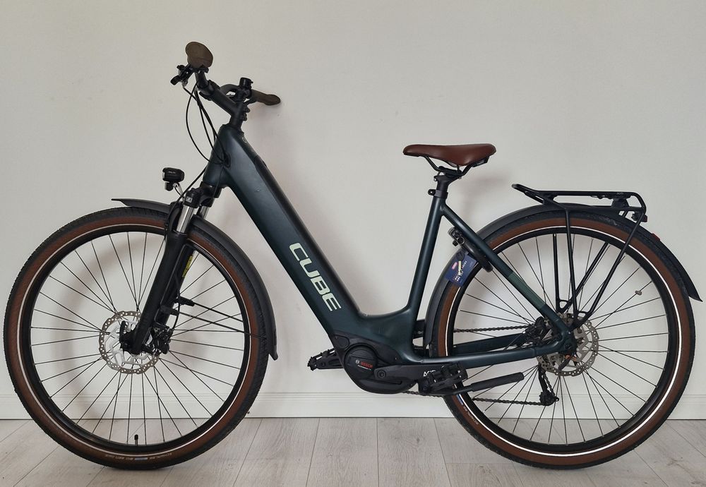 Rower elektryczny Cube Bosch performance line 625wh smart trekkingowy ...