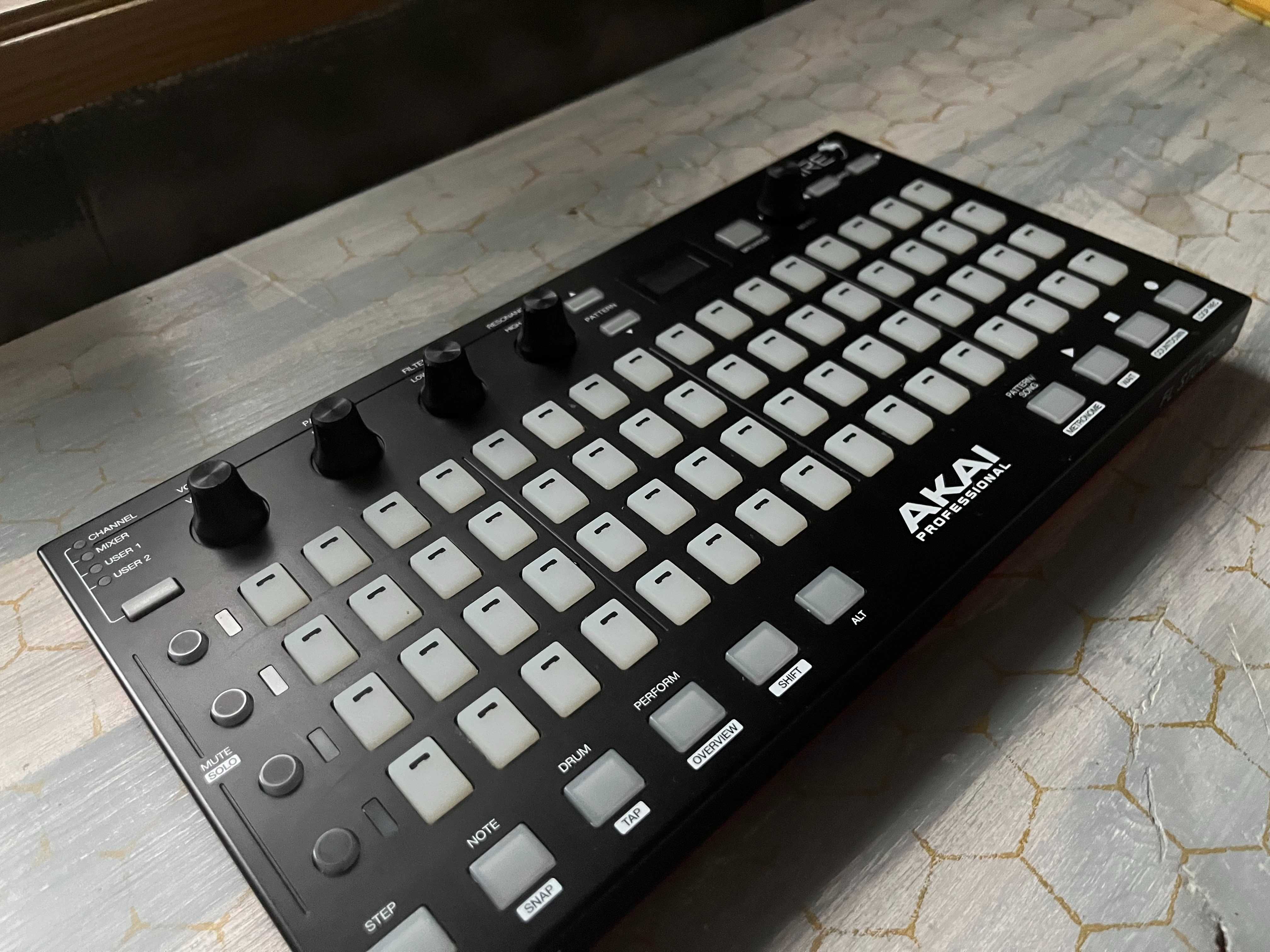 Akai Fire FL Studio kontroler Bochnia • OLX.pl