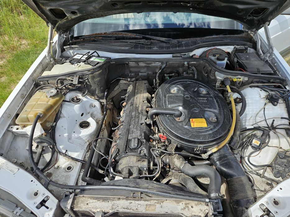 Mercedes w126 3.0 benzyna klima lift Połupin • OLX.pl