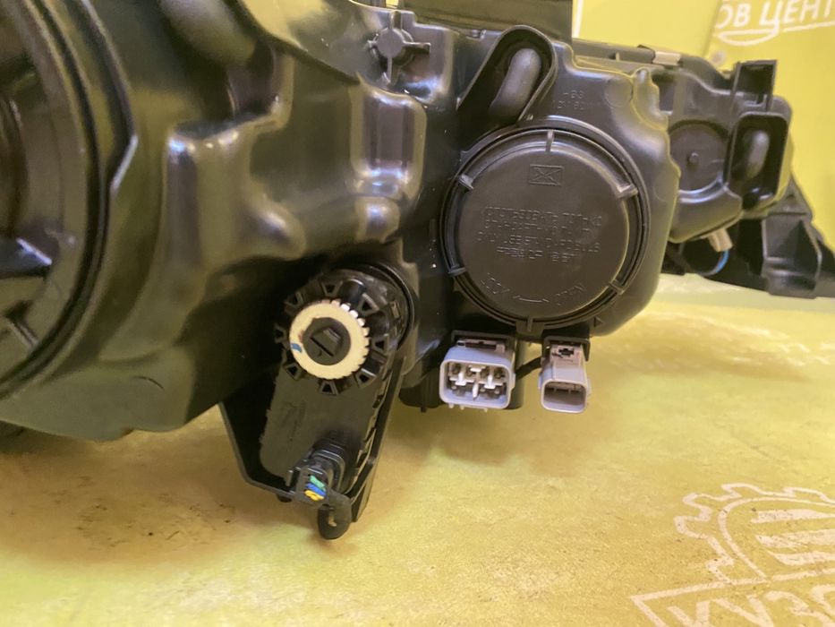 Фара Mitsubishi Outlander 3 левая правая 2016 202 фары ліва права: 180 ...