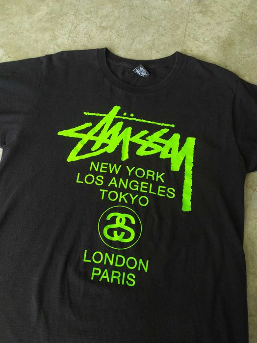 Футболка Stussy World Tour T-shirt розмір M-L: 949 грн. - Футболки ...