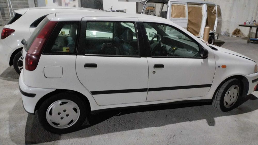 Fiat Punto ano 96 Palmela • OLX Portugal