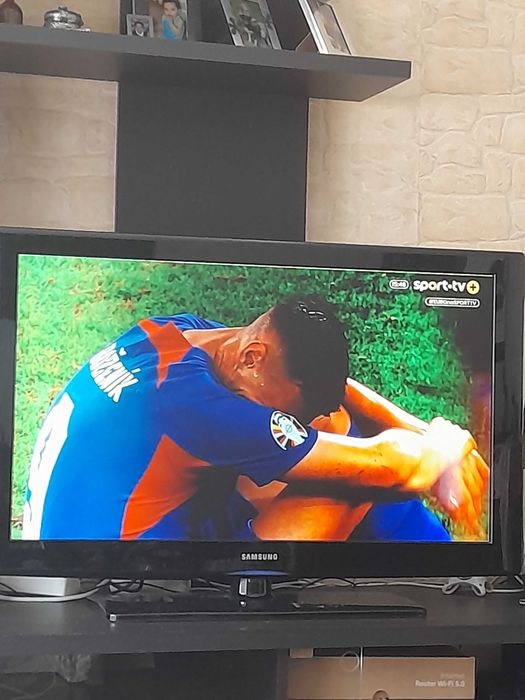 Samsung 40" LCD TV HD Benfica • OLX Portugal