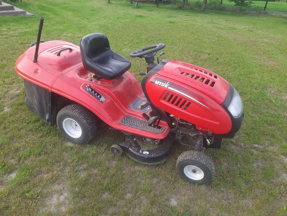 Kosiarka traktorek mtd je 135h Nowy Jawór • OLX.pl