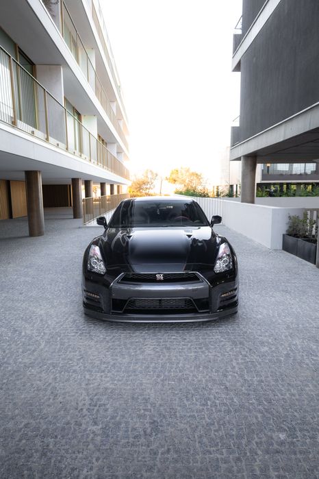 Nissan gtr r35 black edition Queluz E Belas • OLX.pt